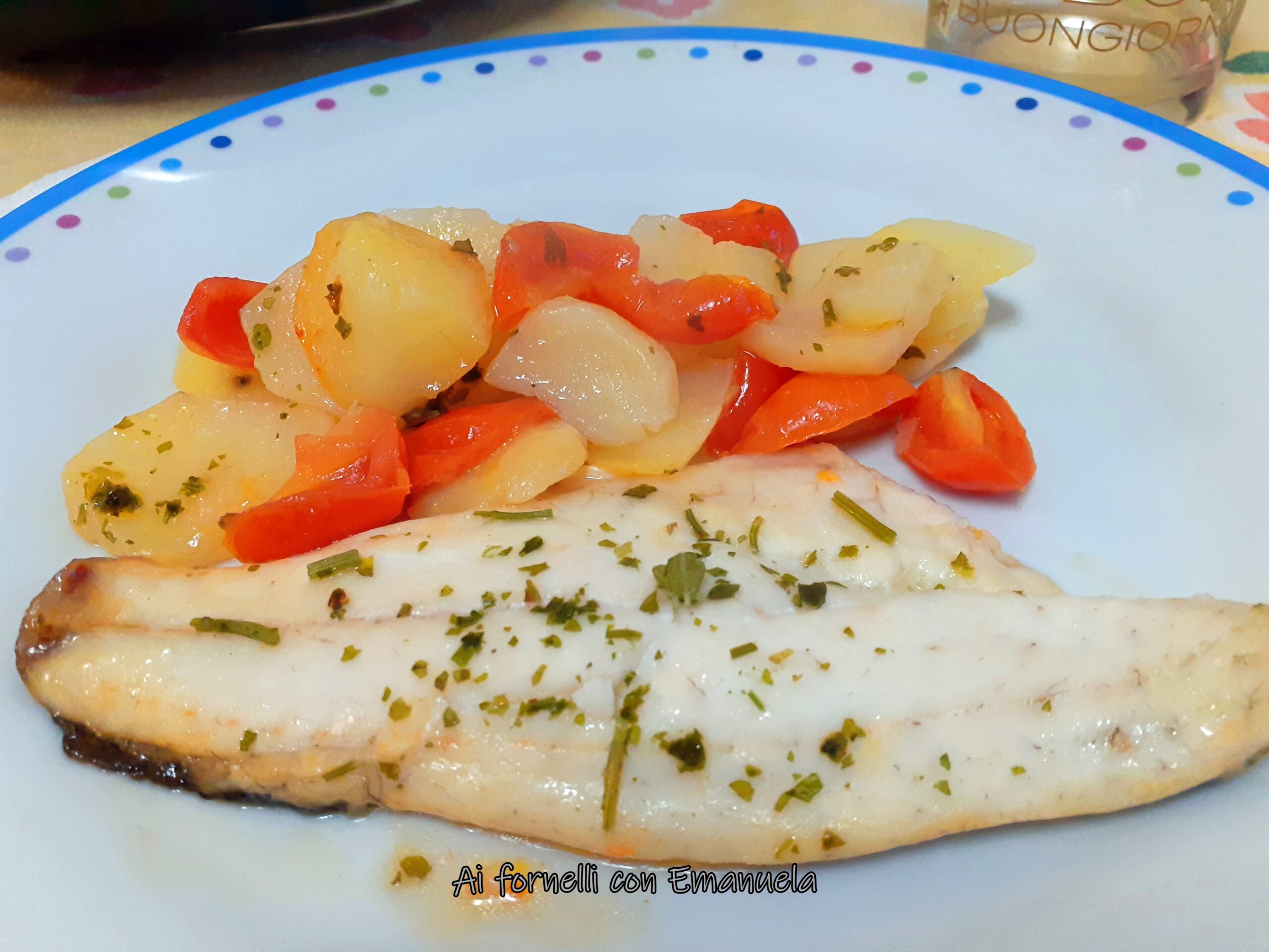 Filetto di branzino con pomodorini e patate - Ai fornelli con Emanuela