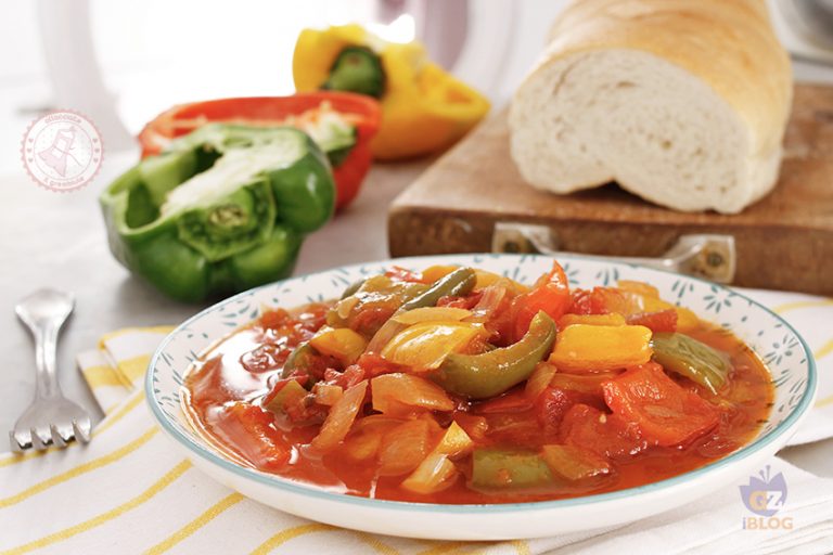 PEPERONATA ricetta contorno facile e veloce da preparare