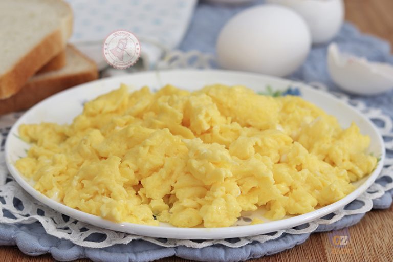 20 RICETTE FACILI CON LE UOVA economiche e pronte in 10 minuti