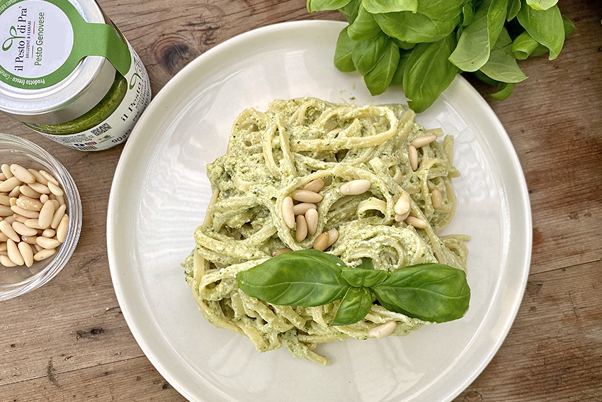 PASTA CREMOSA AL PESTO ricetta facile senza panna e velocissima