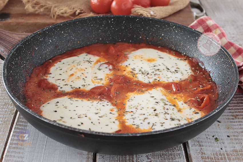 MOZZARELLA ALLA PIZZAIOLA ricetta secondo piatto facile