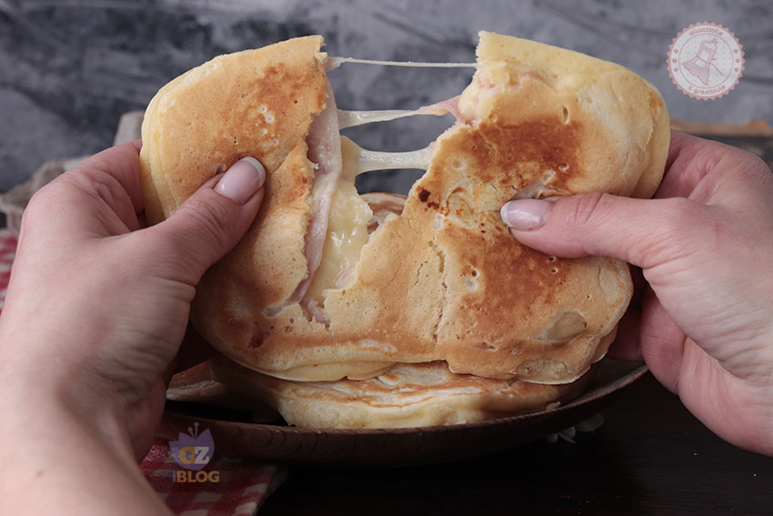 TOAST PANCAKE ricetta facile con prosciutto e formaggio