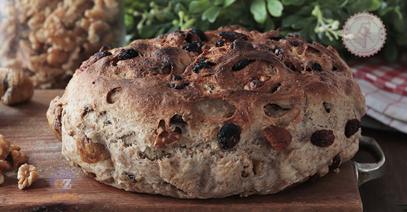 Pane valdostano ricetta facile con fichi secchi e noci