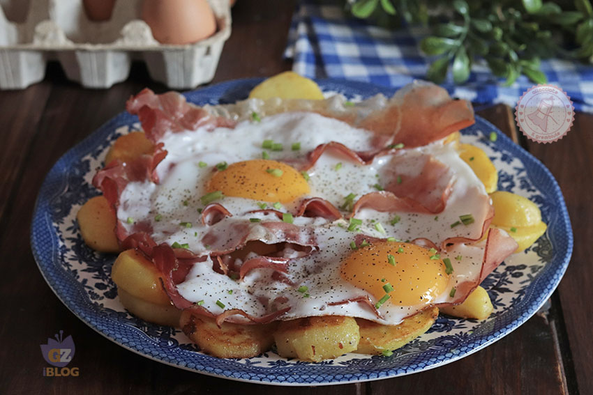 Uova alla Tirolese ricetta secondo piatto facile tipico del Tirolo