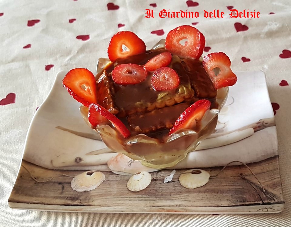 Coppetta crema pistacchi e cioccolato - IL GIARDINO delle DELIZIE