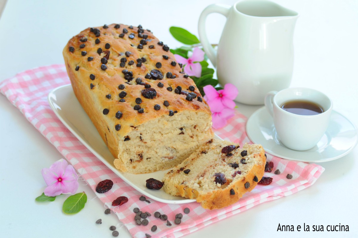 Pane per la colazione con gocce di cioccolato / Anna e la sua cucina