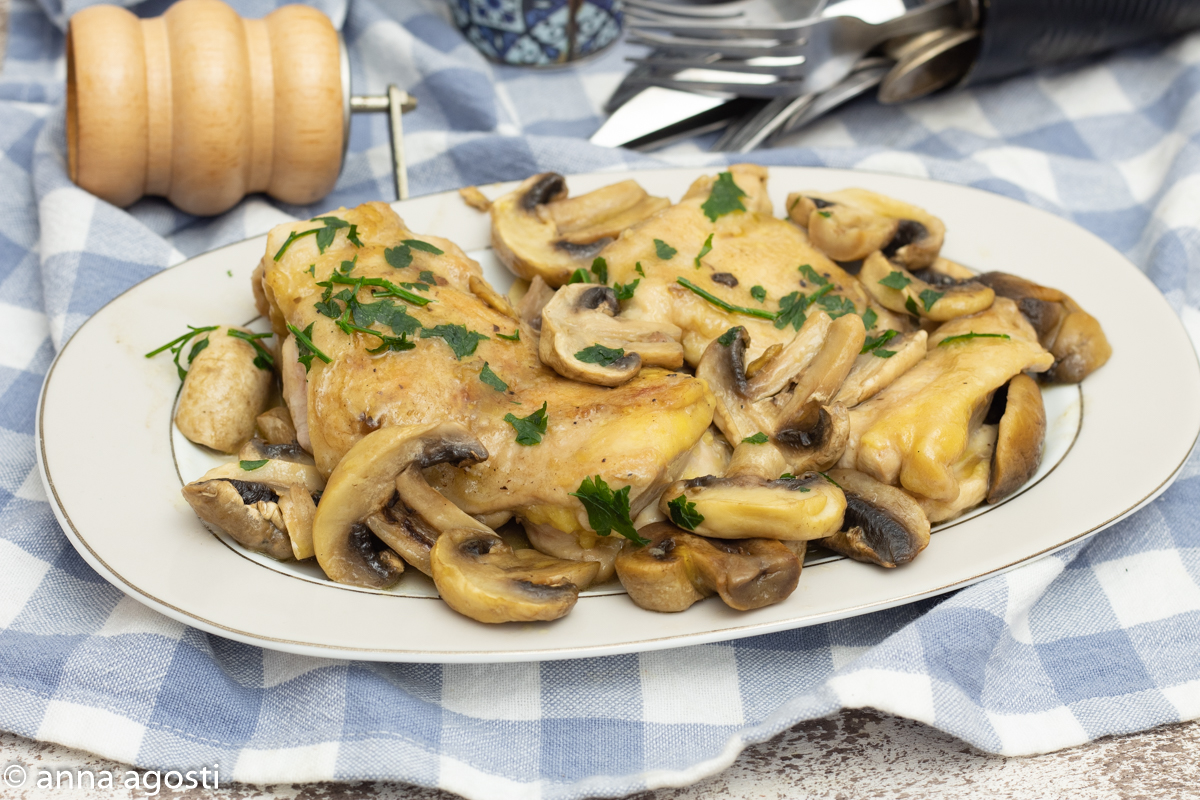 Pollo ai Funghi in Padella