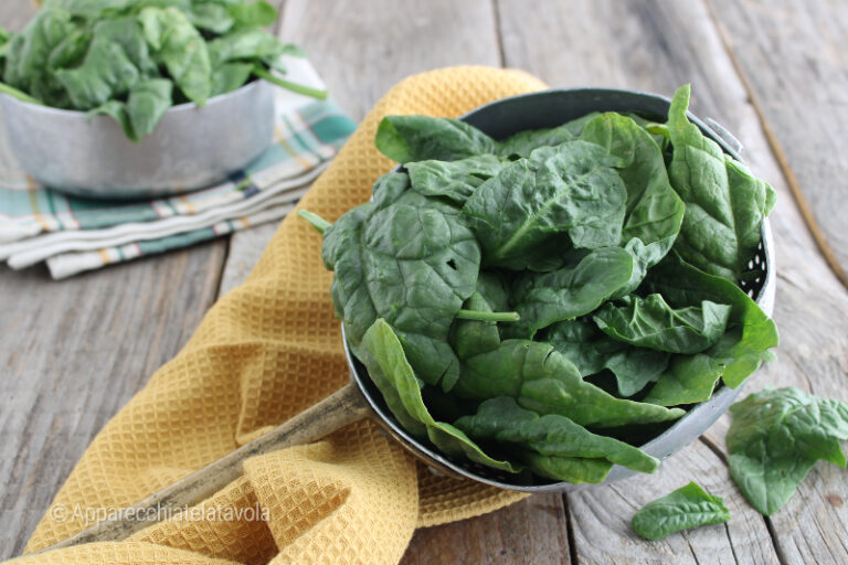 Come cuocere gli spinaci freschi - Consigli per una cottura perfetta!