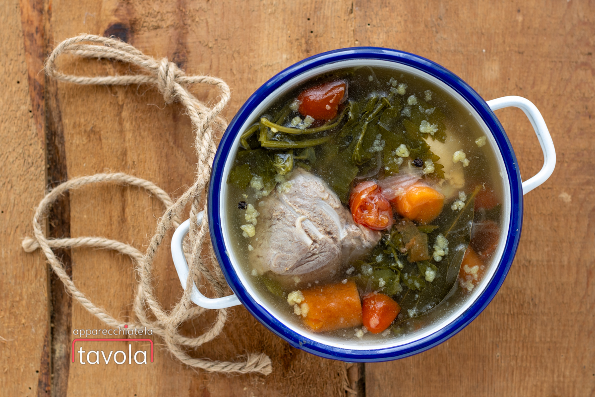Brodo di carne - Ricetta della nonna!