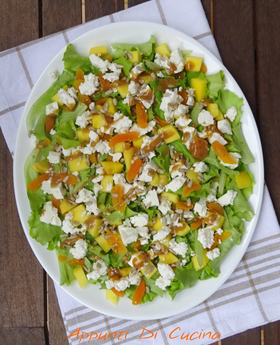 INSALATA CON MANGO E FETA - APPUNTI DI CUCINA