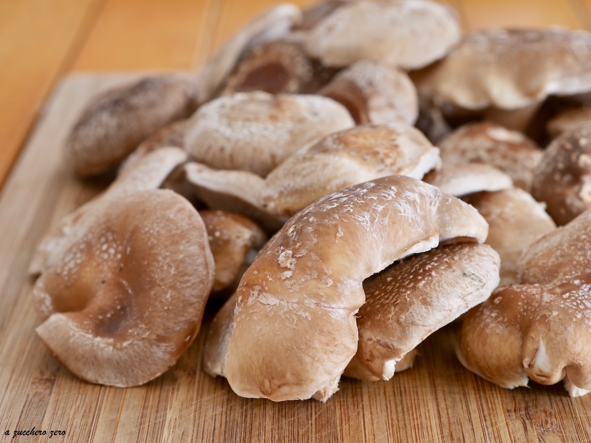 Pasta allo zafferano con funghi shiitake - a zucchero zero