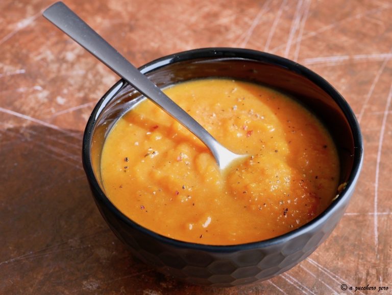 Vellutata di zucca light | senza panna e senza patate - a zucchero zero