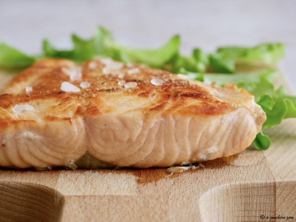 Filetto di salmone in padella light - a zucchero zero
