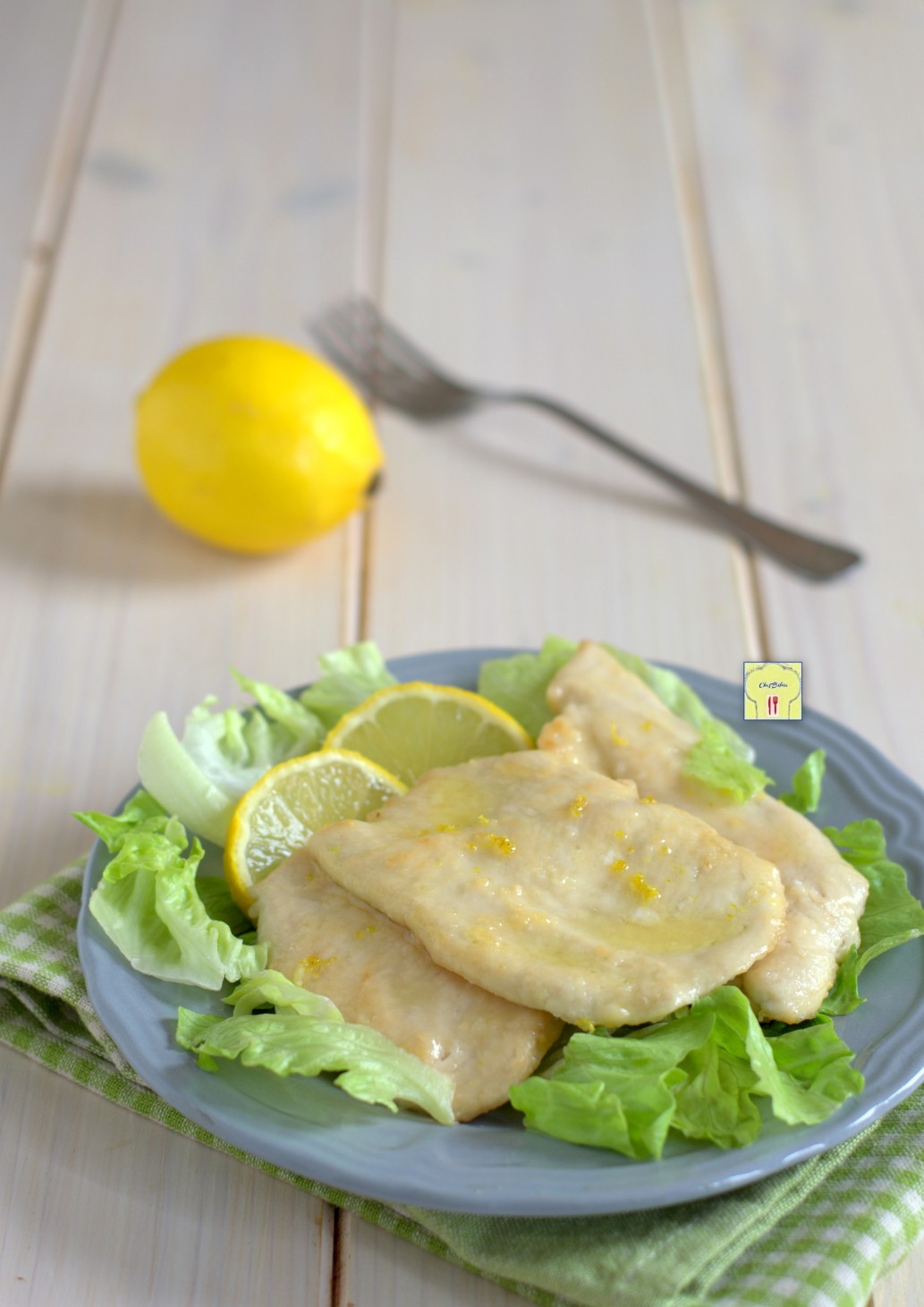 Scaloppine di pollo al limone gustoso secondo piatto con pochi ingredienti