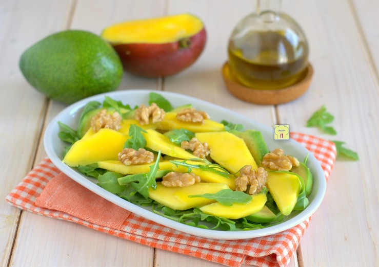 Insalata di Mango Avocado e Rucola contorno dai sapori esotici