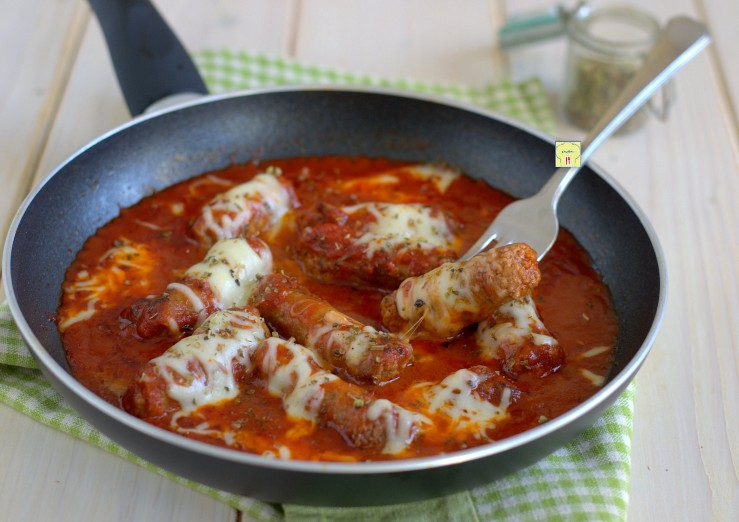 Salsiccia alla pizzaiola sfizioso secondo piatto, facile e veloce