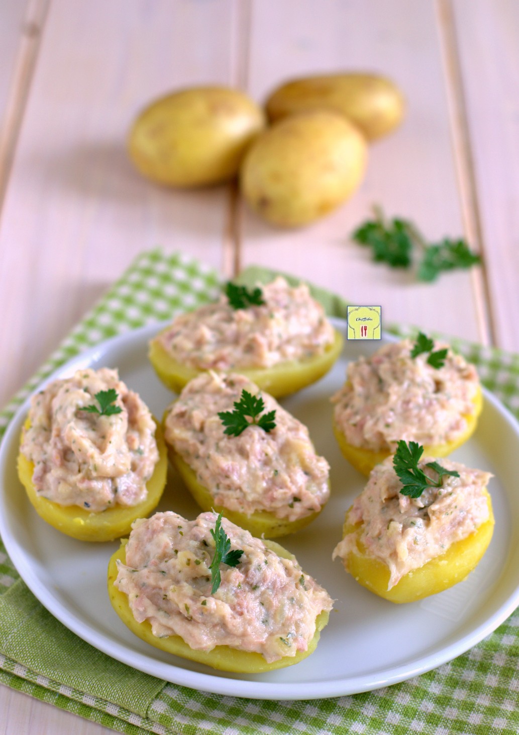 Patate lesse ripiene sfizioso piatto freddo facile e gustoso