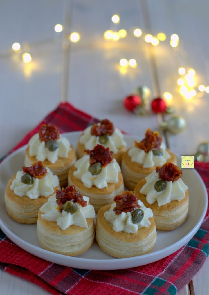 Vol au vent al Formaggio sfiziosi antipasti per le Feste facilissimi