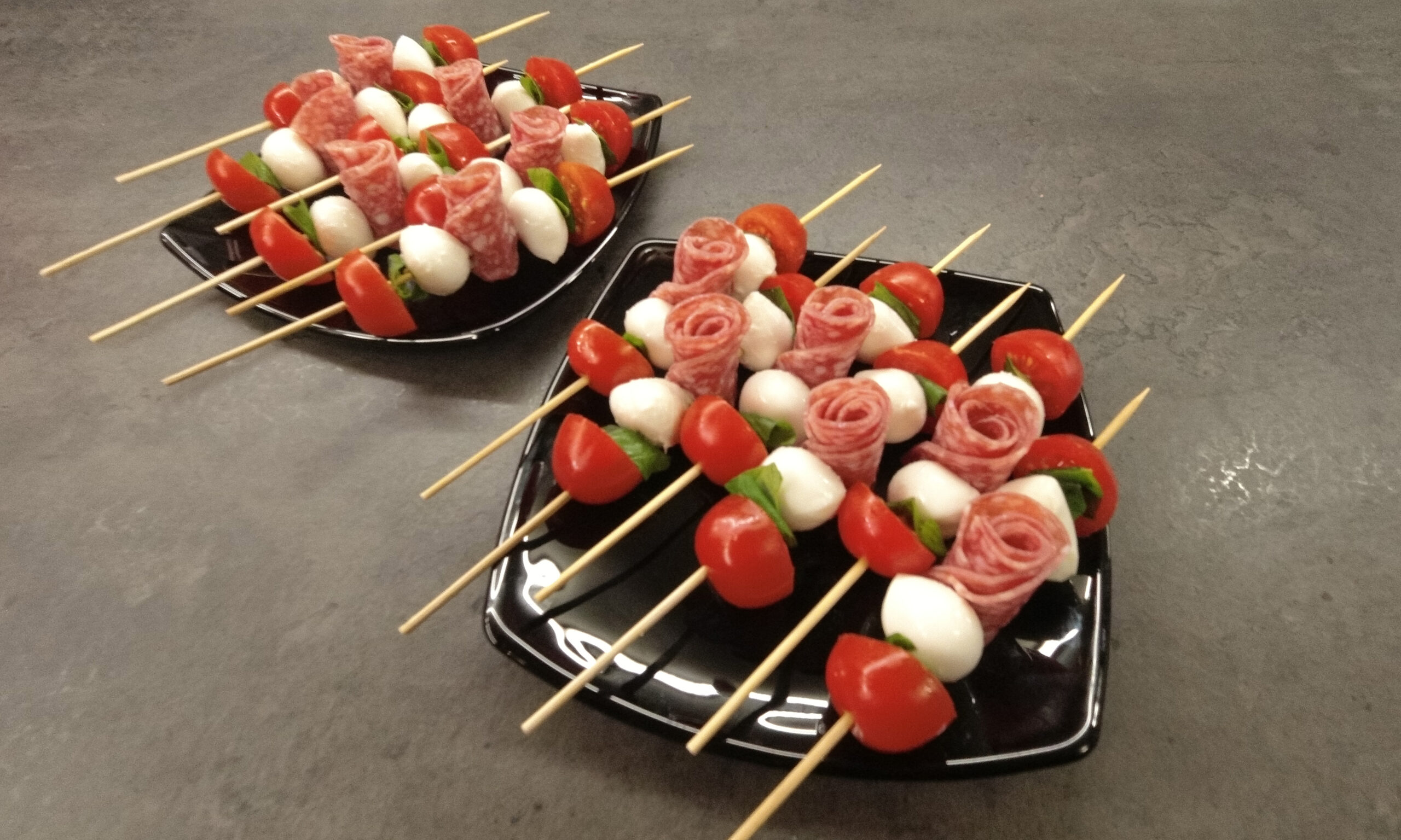 Spiedini salame e mozzarelle • Blog di Cooking Pam