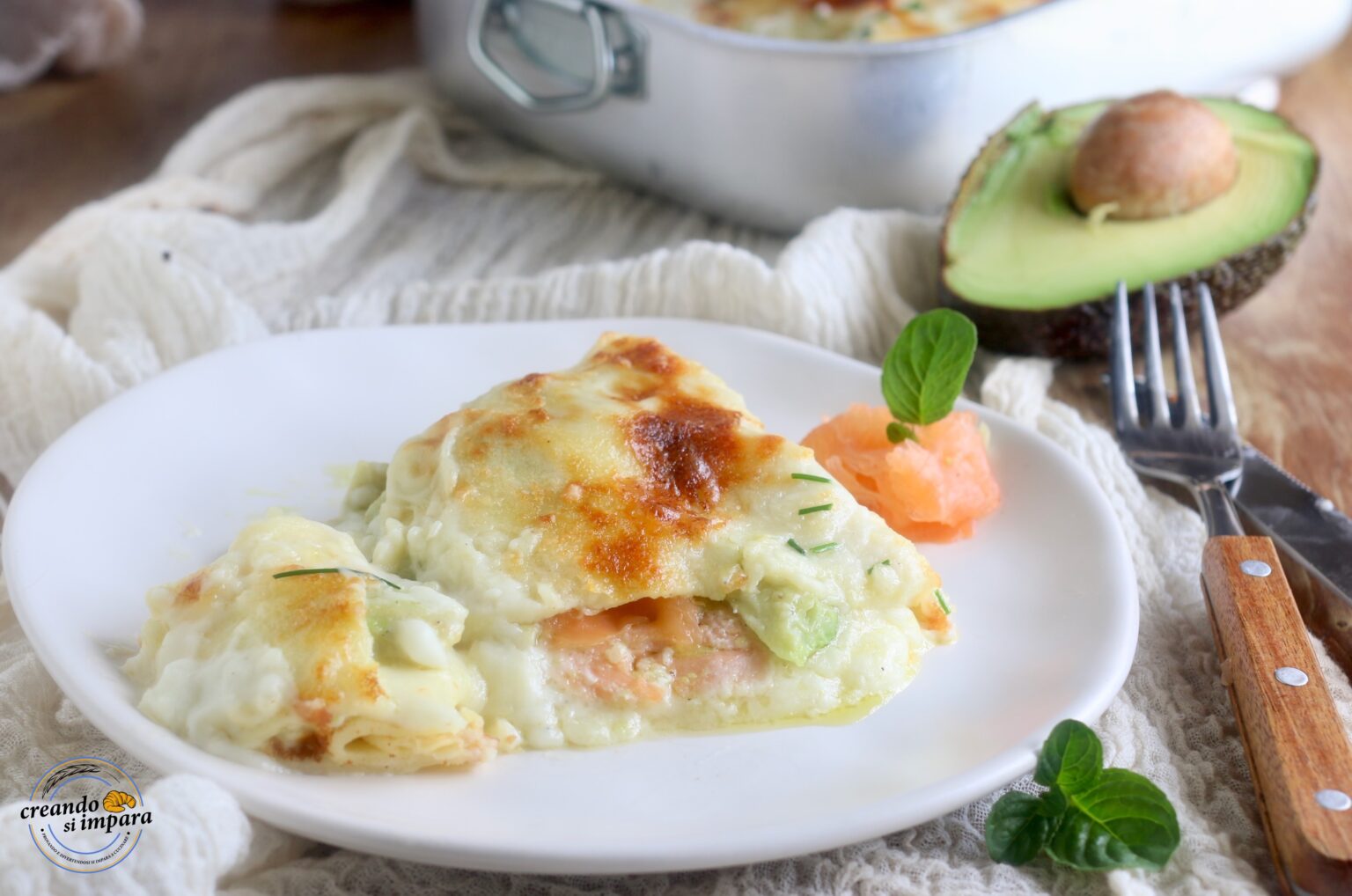 Crepes con avocado e salmone affumicato - creando si impara