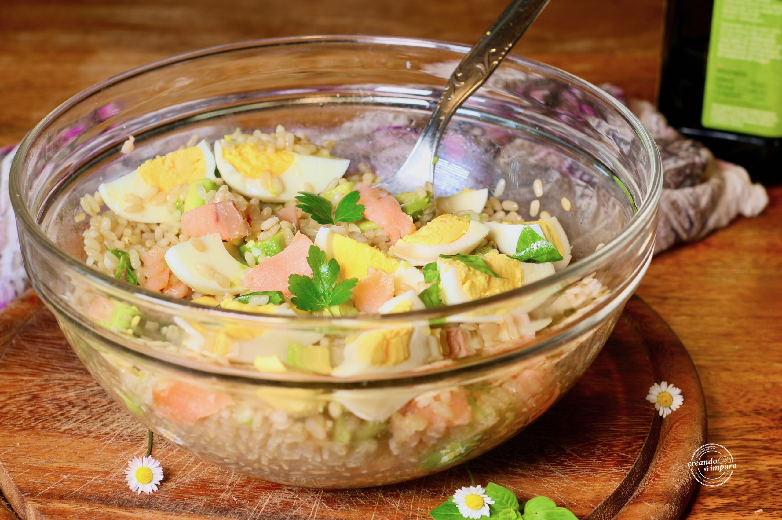 Insalata di riso con salmone e uova - creando si impara