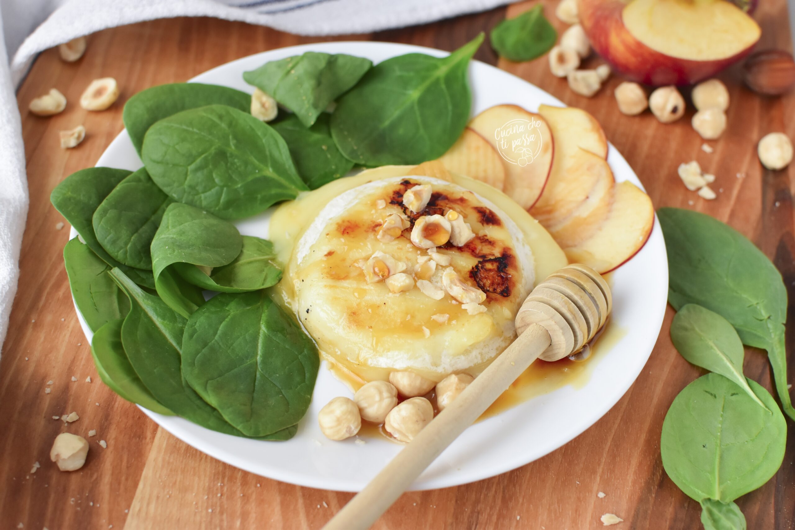 Tomini mele e nocciole - Cucina che ti passa