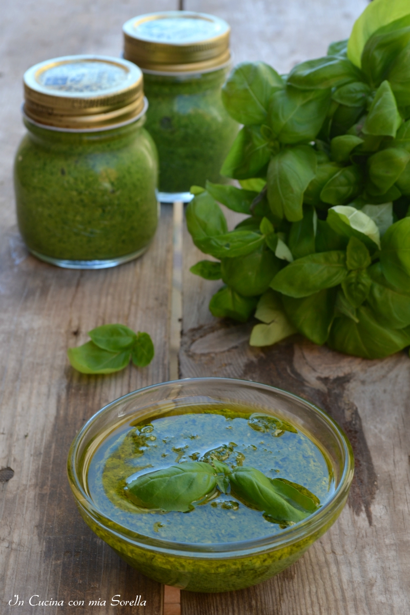 Pesto genovese ricetta e conservazione - In cucina con mia sorella