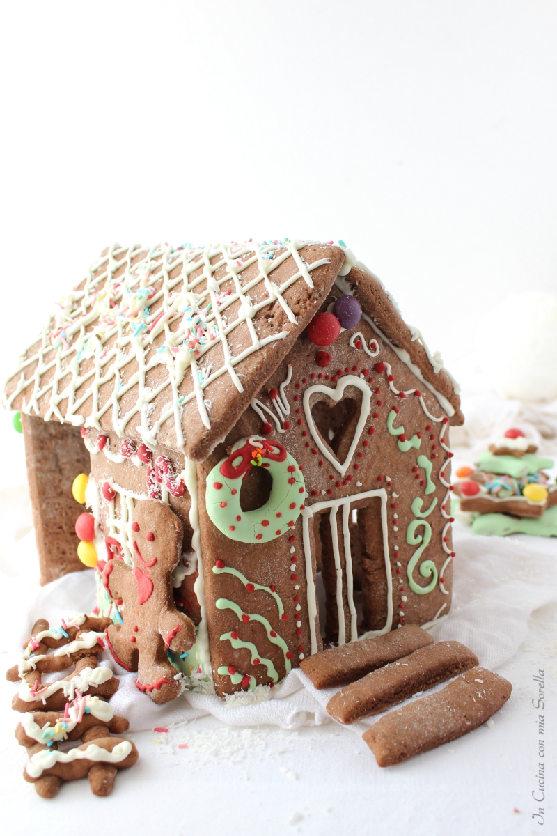 Gingerbread house - casetta di pan di zenzero - In cucina con mia sorella