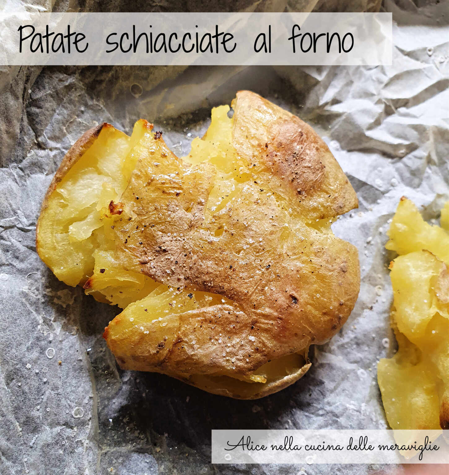 Patate schiacciate al forno, ricetta contorno vegano