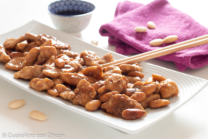 Pollo alle mandorle Ricetta perfetta per un pranzo sfizioso