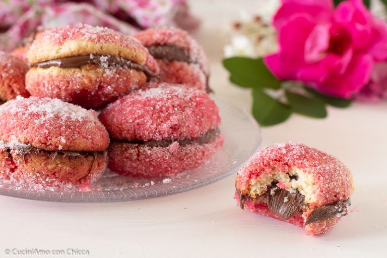 PESCHE DOLCI ALLA NUTELLA Ricetta Facile - CuciniAmo con Chicca
