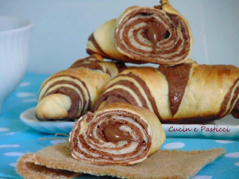 Croissant bicolore