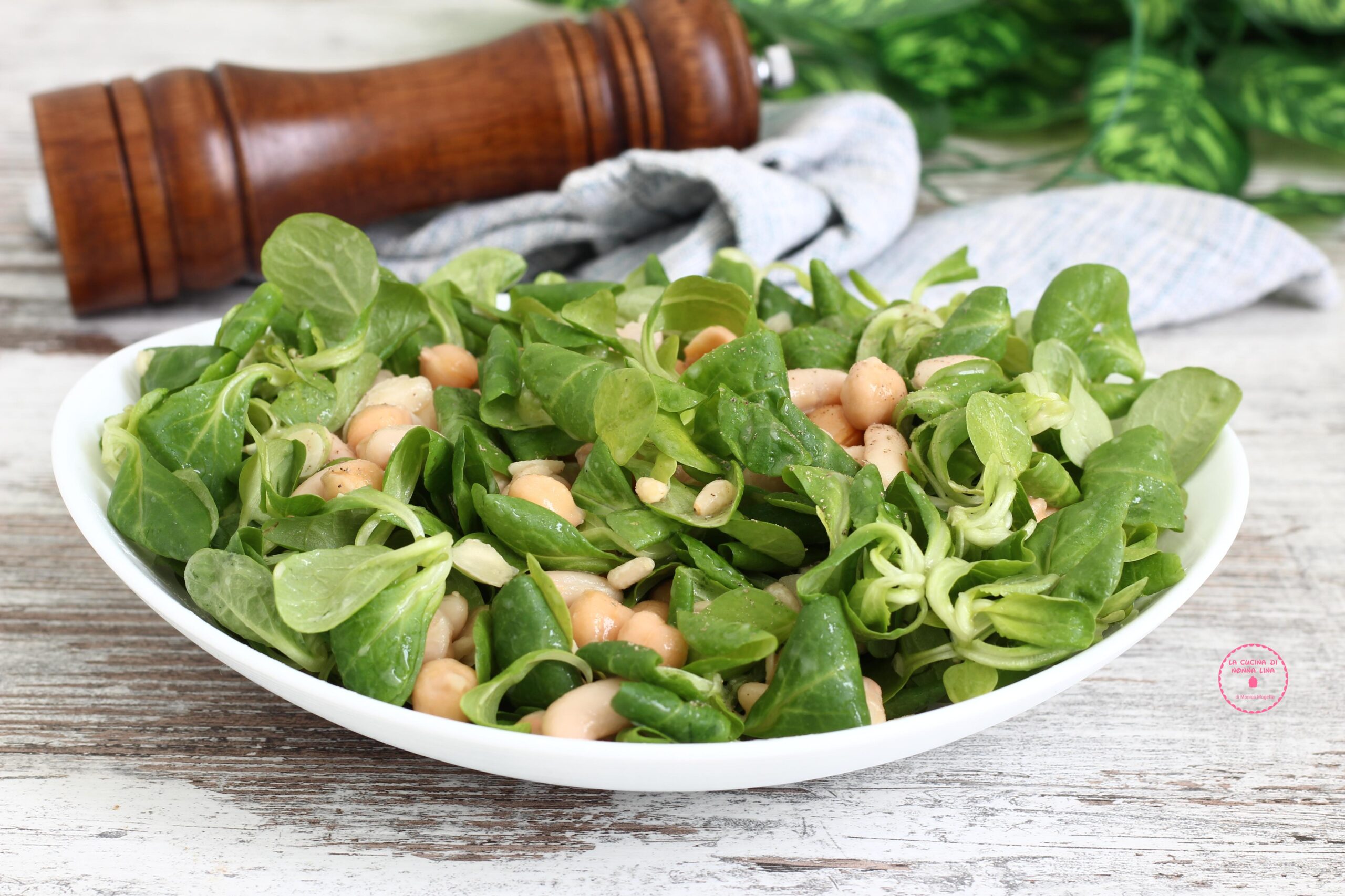 Insalata di valeriana - La cucina di nonna Lina di Monica Mogetta