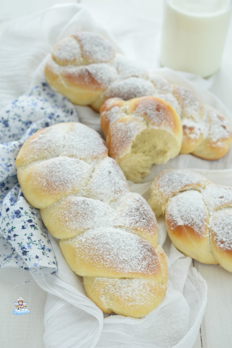 Trecce soffici al latte - Cucina Serafina