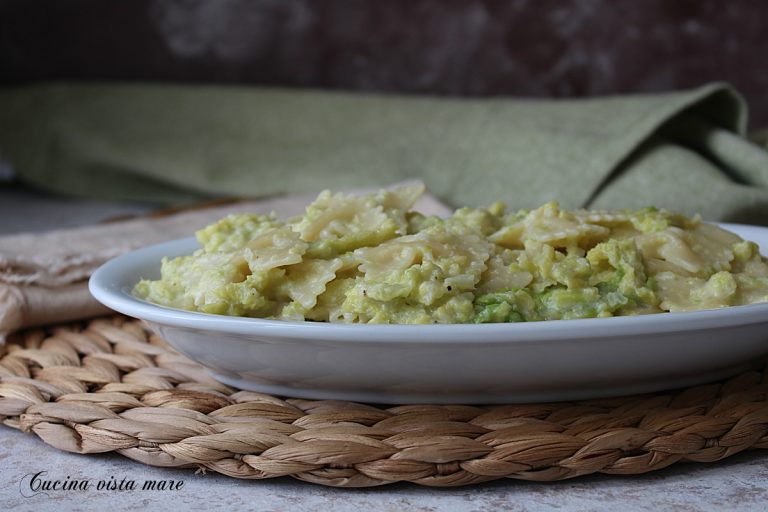 Pasta alla crema di verza