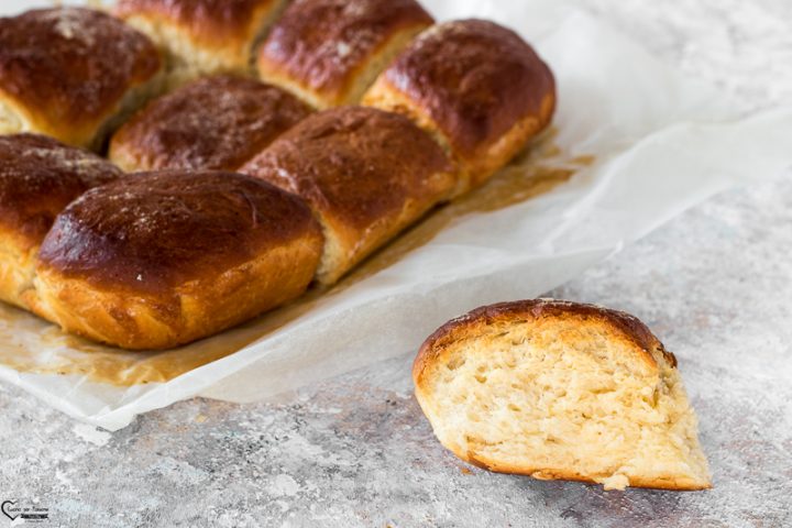 PAN CREMA pan brioche di crema pasticcera nell'impasto ricetta soffice