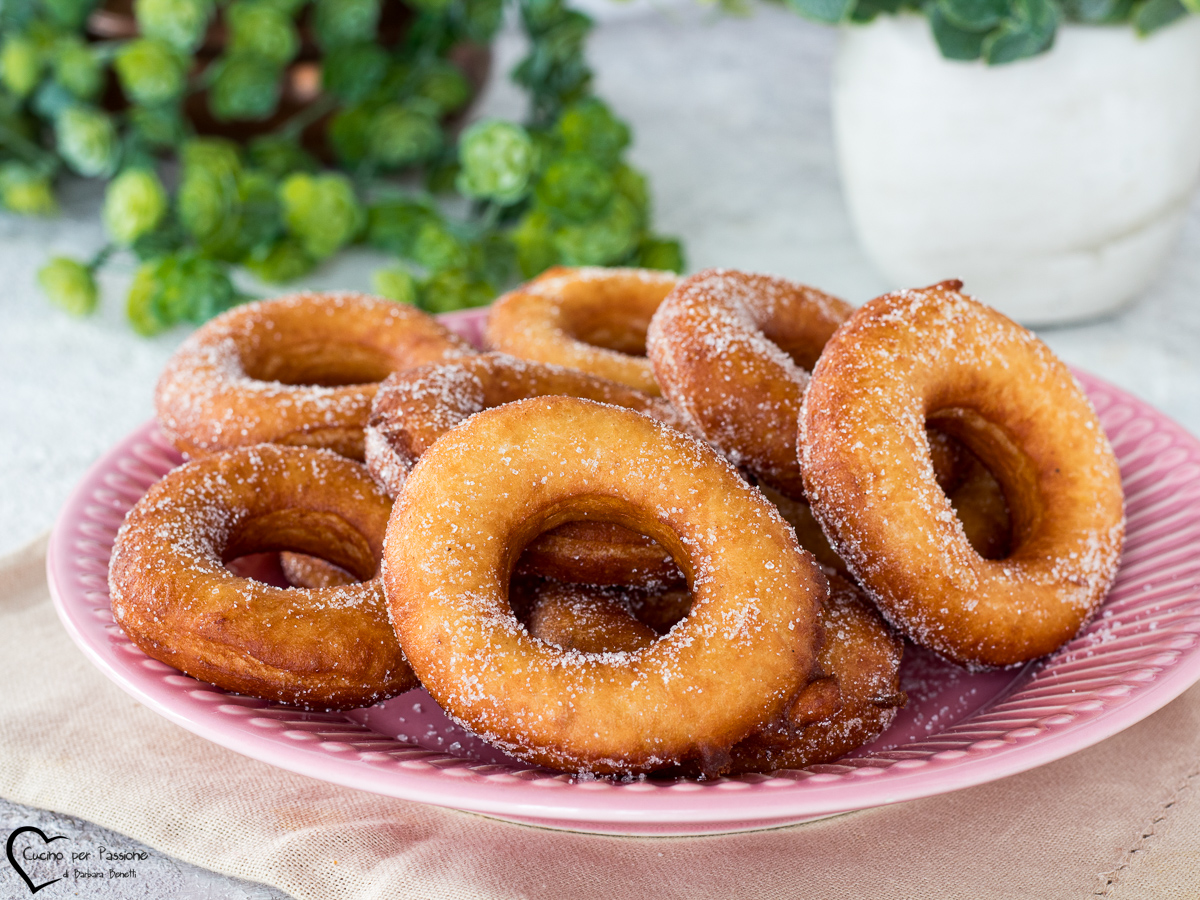 ciambelle di patate fritte ricetta sofficissime della nonna cucina italiana
