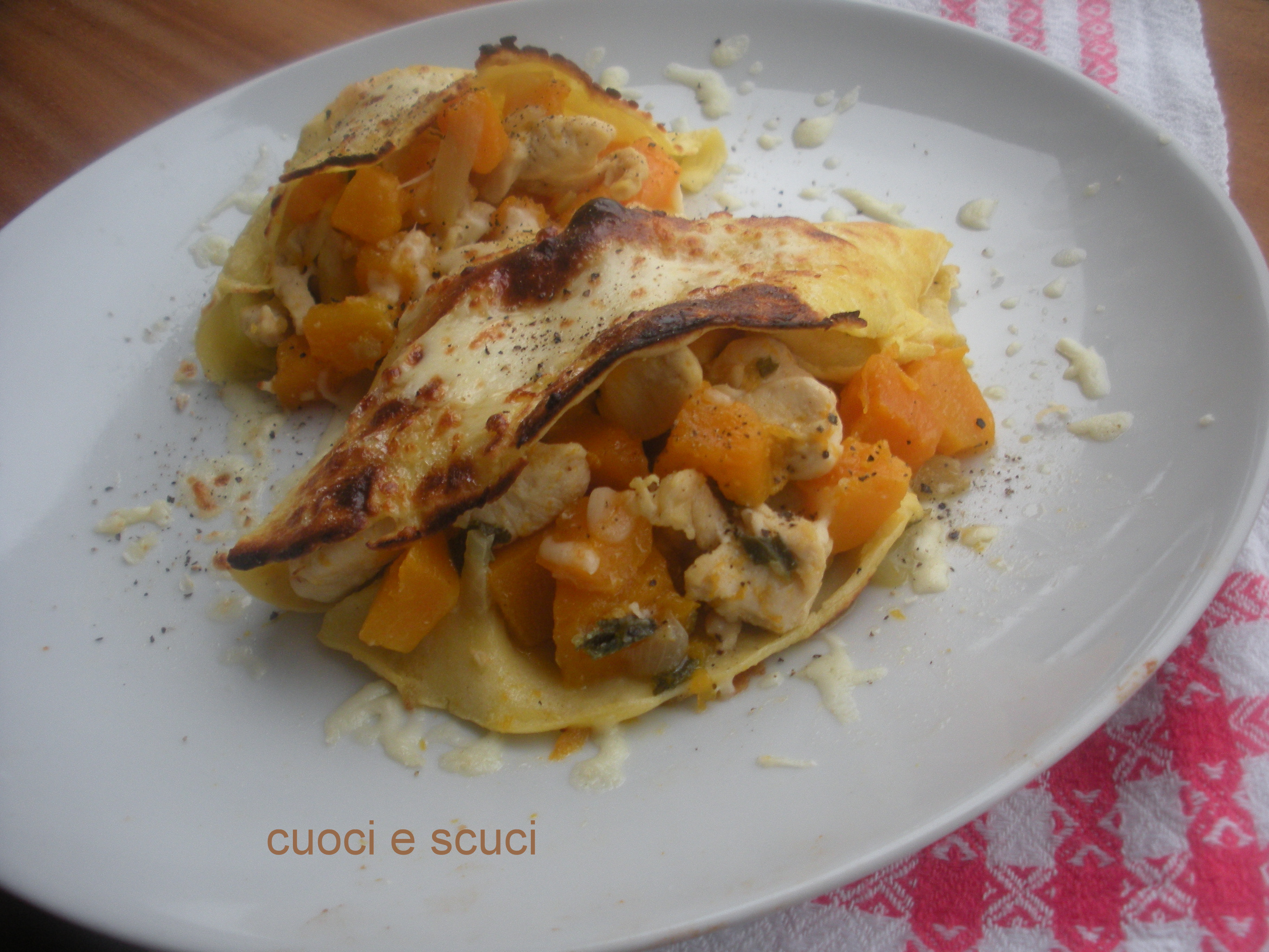 Crespelle ripiene di zucca e pollo – Cuoci e Scuci