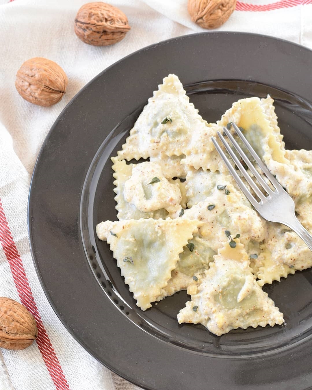 Pansoti con salsa di noci - ricetta ligure - DANICUCINA