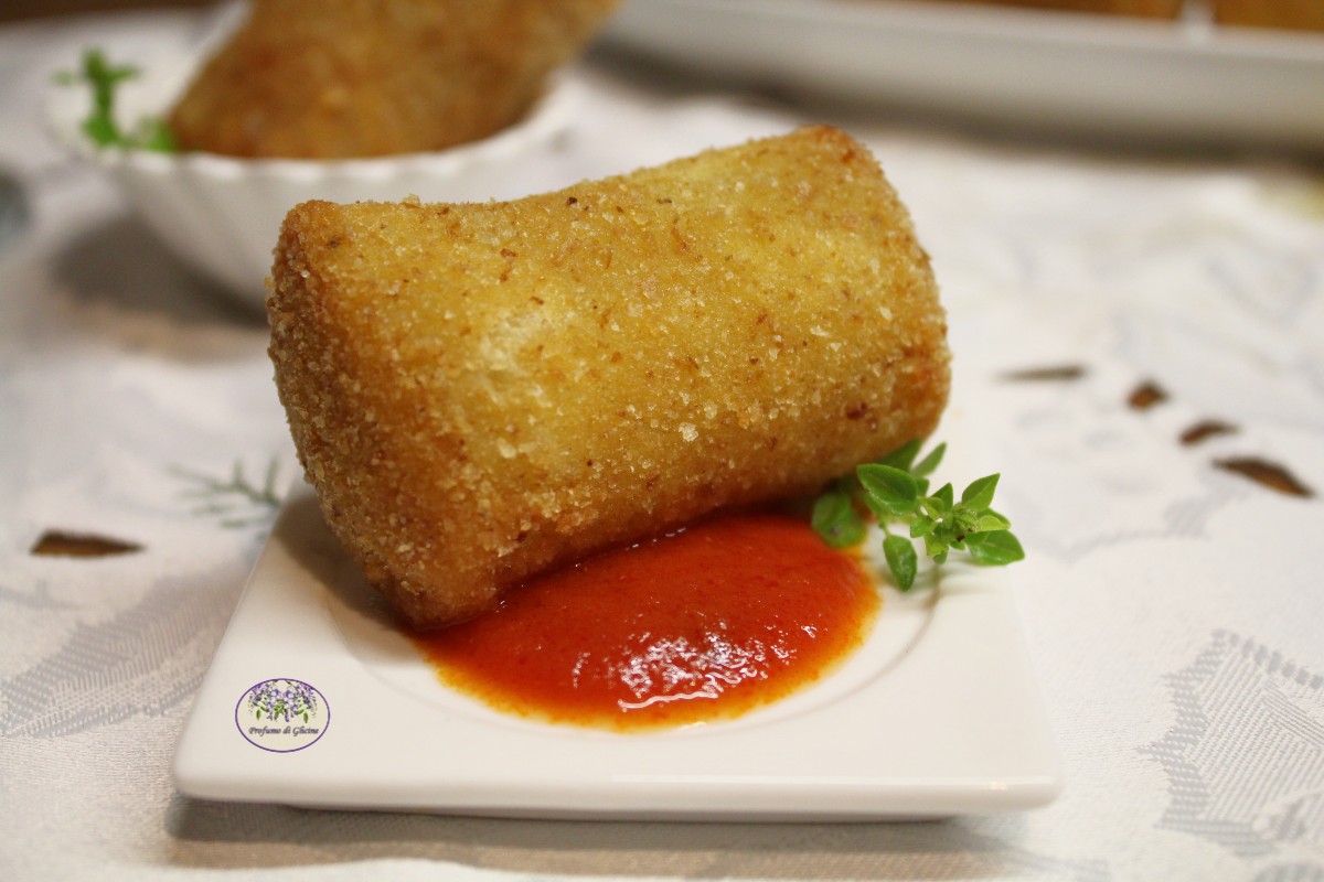 Paccheri fritti ripieni ~ Profumo di Glicine