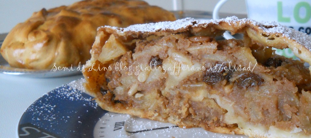 Strudel di mele o Apfelstrudel o struccolo - Ricetta tipica triestina
