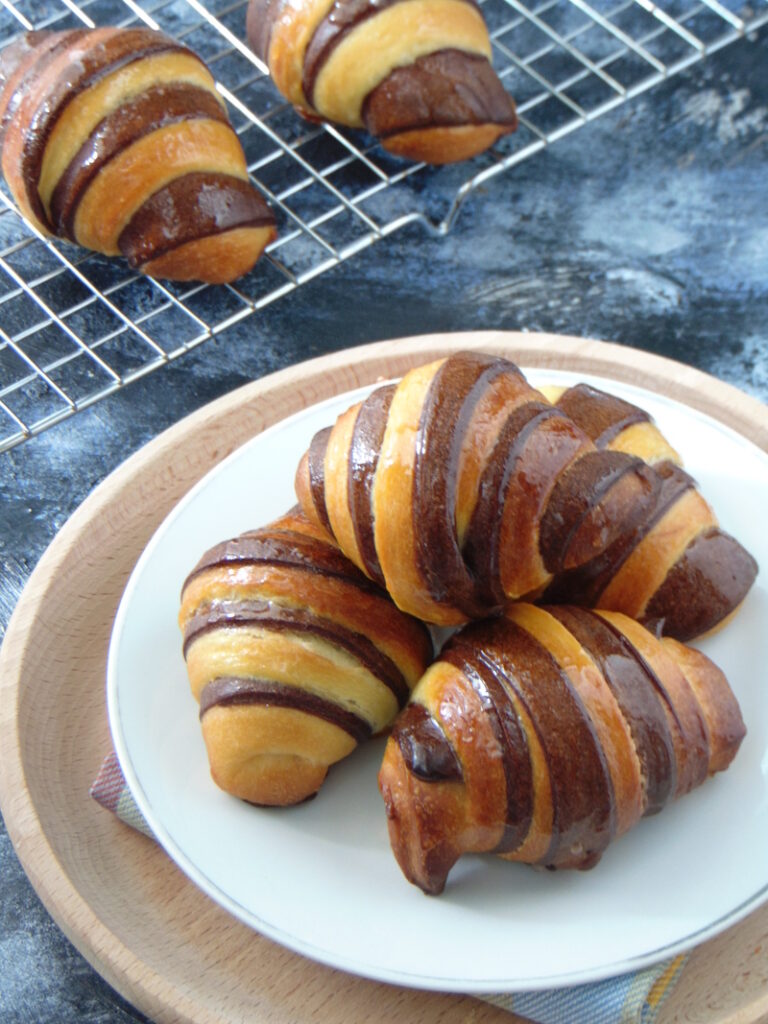 CORNETTI SOFFICI BICOLORE - Blog di EMIMETTOAIFORNELLI