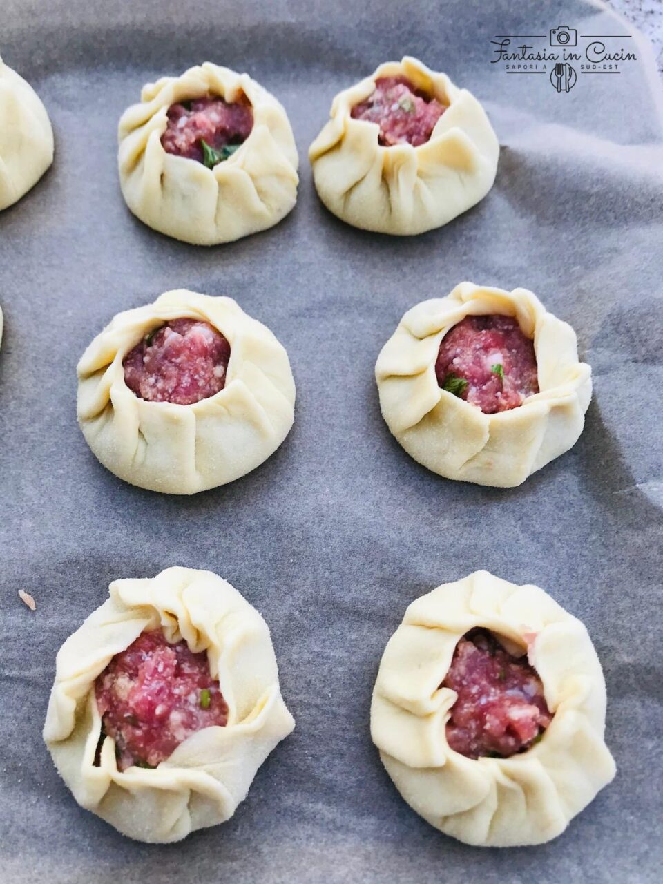 Pastieri di carne ricetta siciliana.