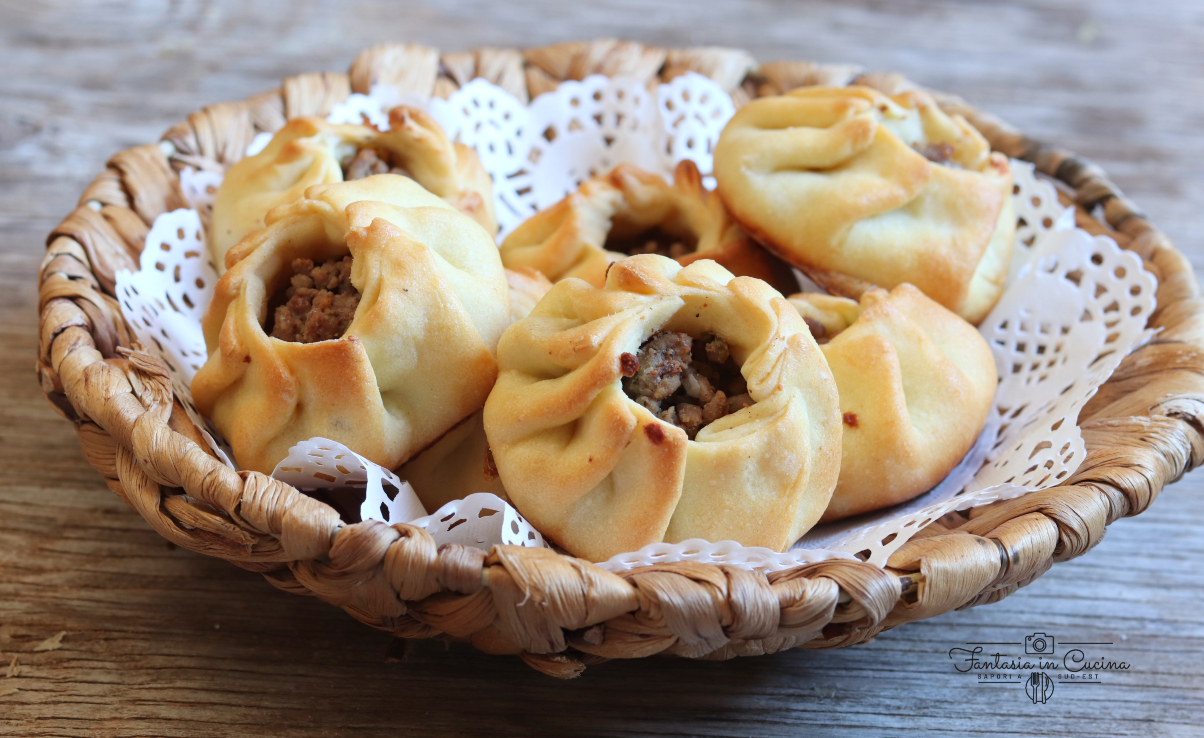 Pastieri di carne ricetta siciliana.