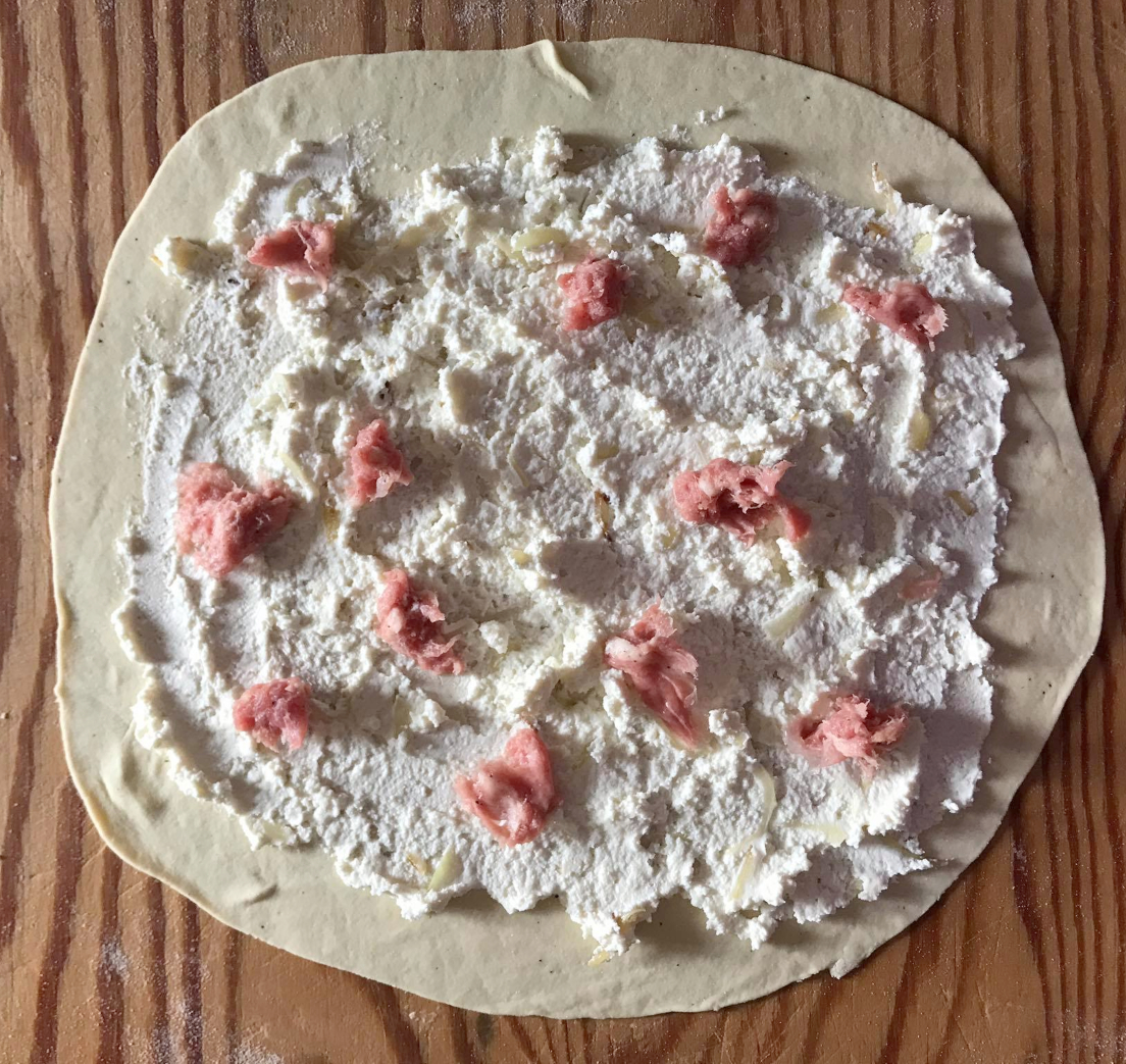 Ricetta: Tomasini di ricotta e salsiccia ragusani.