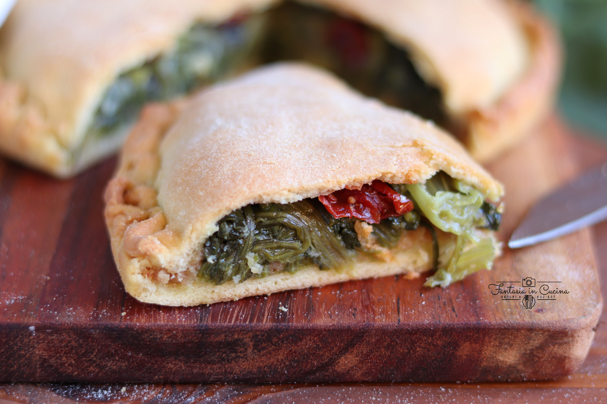 Scaccia siciliana: la ricetta ragusana del pastizzu con gli spinaci.