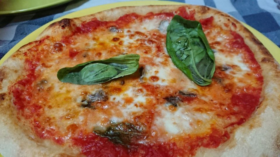 Pizza con farina 00 e semola rimacinata di grano duro - Blog di ...