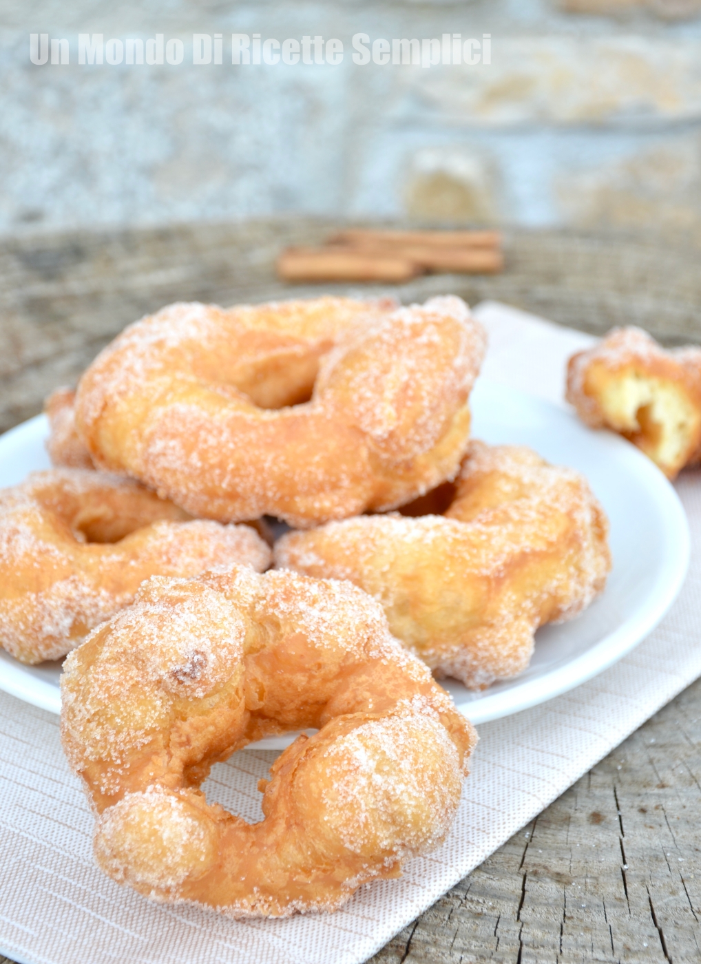 Sfinci di uova | Un mondo di ricette semplici