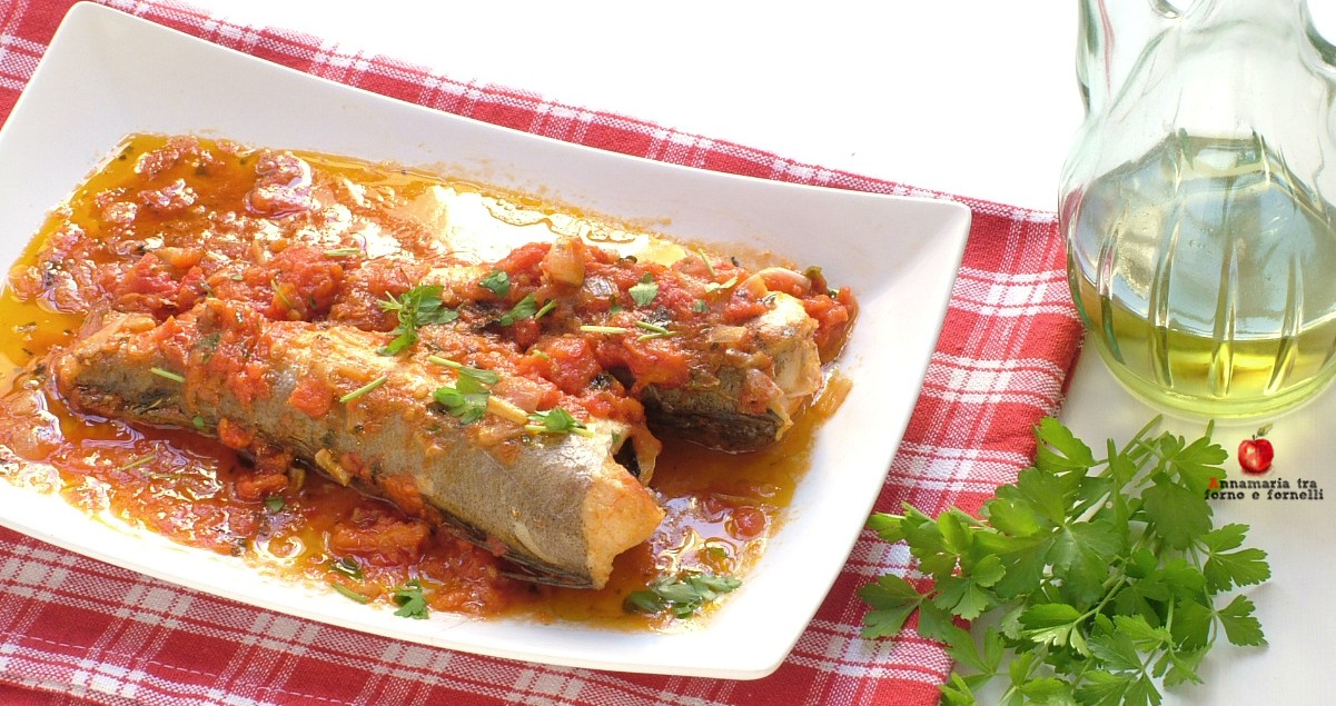 Merluzzo al pomodoro, una ricetta facile, light, buona e pronta in 10 ...