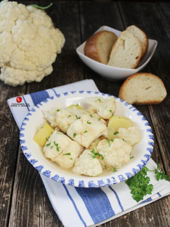 Baccalà in bianco con patate, semplice e saporito